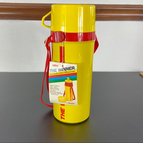 aladdin | Kitchen | Vintage Nwt 98s The Winner Insulated Bottle | Poshmark